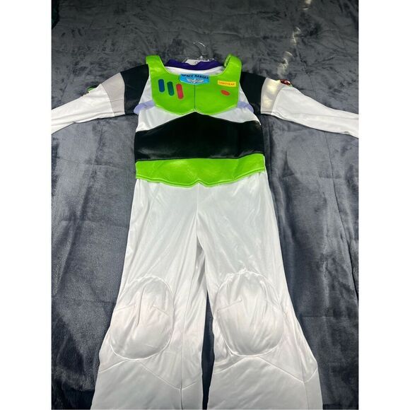 Disney | Costumes | Disneypixar Buzz Lightyear Costume Kids Deluxe ...
